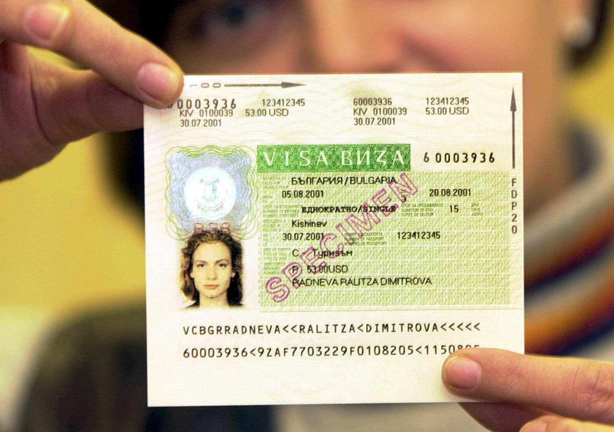 La Eurocámara Exige A Bruselas Que Imponga Visado A Los Estadounidenses