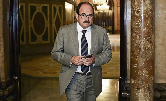 Xavier Crespo de candidato a “presunto” | Dempeus per la salut pública