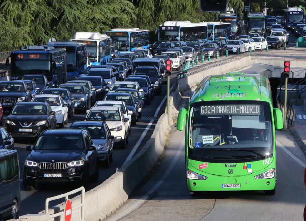 Desconvocada la huelga de autobuses interurbanos de Madrid | Madrid ...
