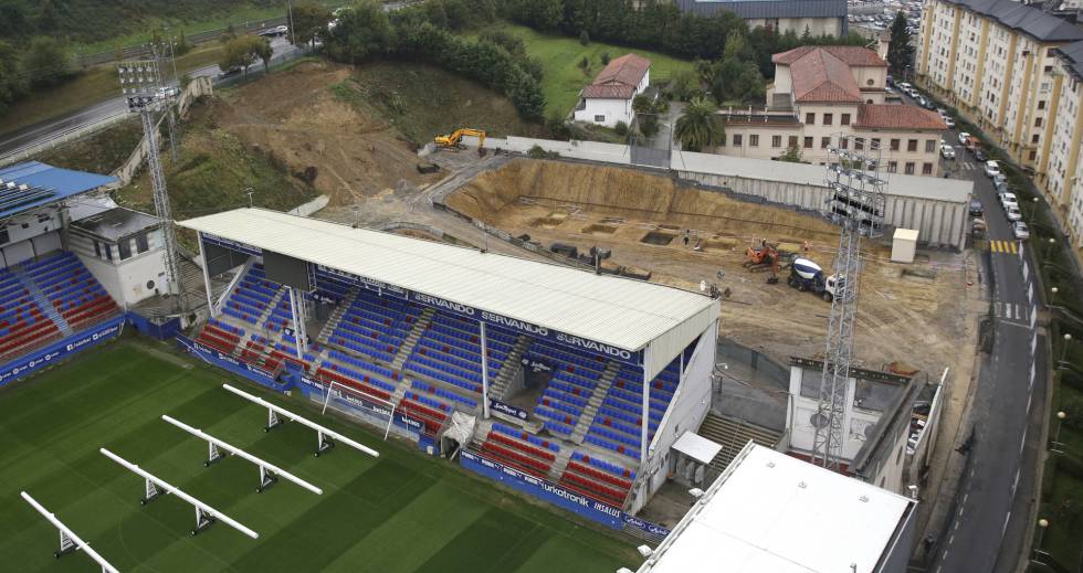 El Papa decide sobre la tribuna de Ipurúa | Deportes | EL PAÍS