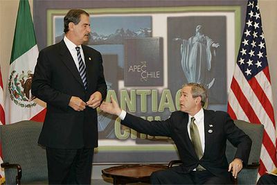 Bush Promete A Fox La Firma De Un Pacto Sobre Inmigración En Su Segundo
