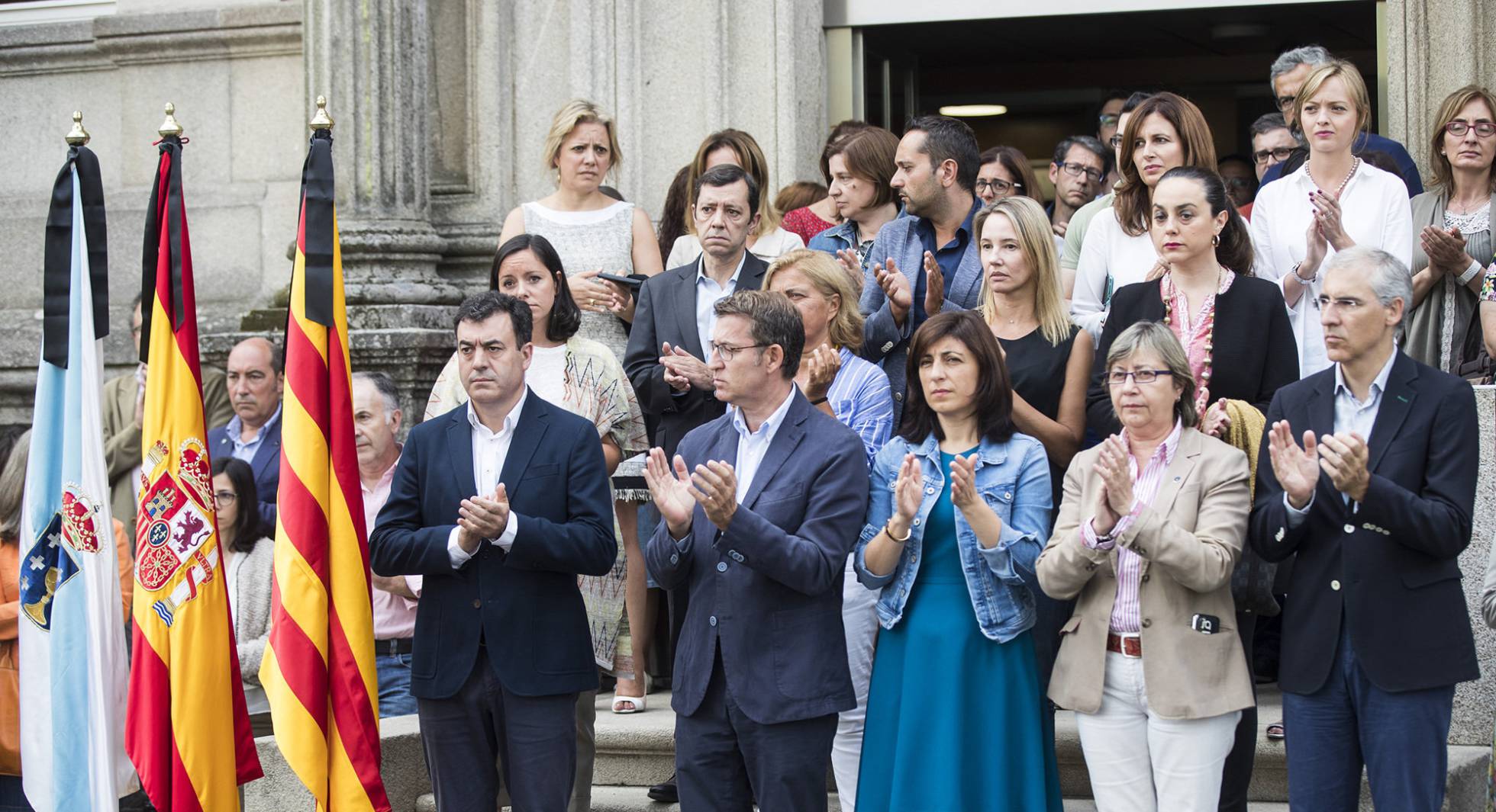 Fotos Homenaje A Las Víctimas Del Atentado De Barcelona Y Cambrils En