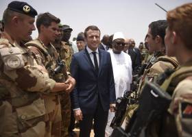 Macron: cómo el amigo de África se quedó en Grand Blanc | Blog Africa ...