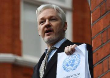 Pamela Anderson cuenta los ‘secretos’ de sus citas con Assange, Putin y ...