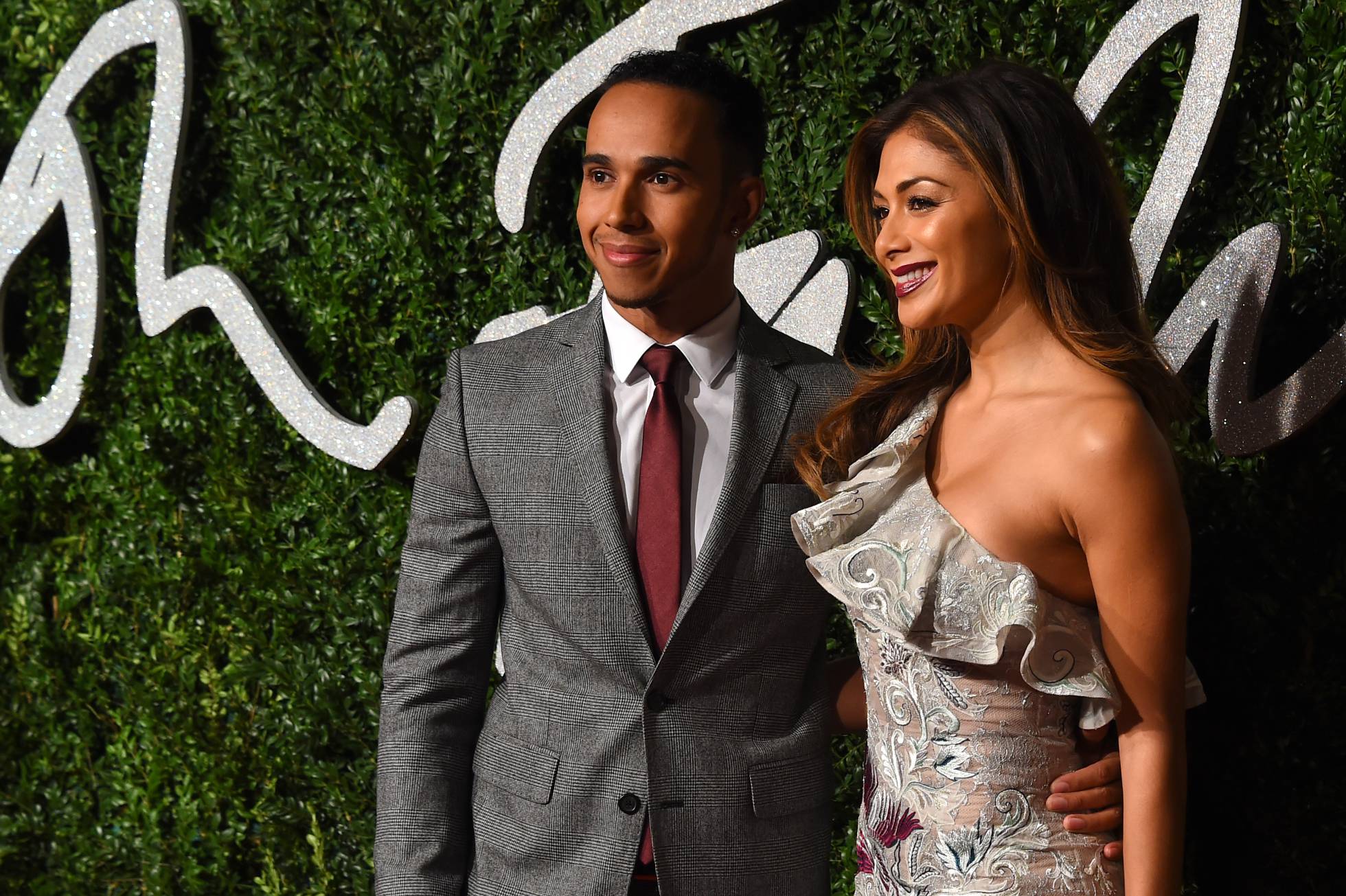 Filtrado un vídeo íntimo de Lewis Hamilton y suex pareja, Nicole ...